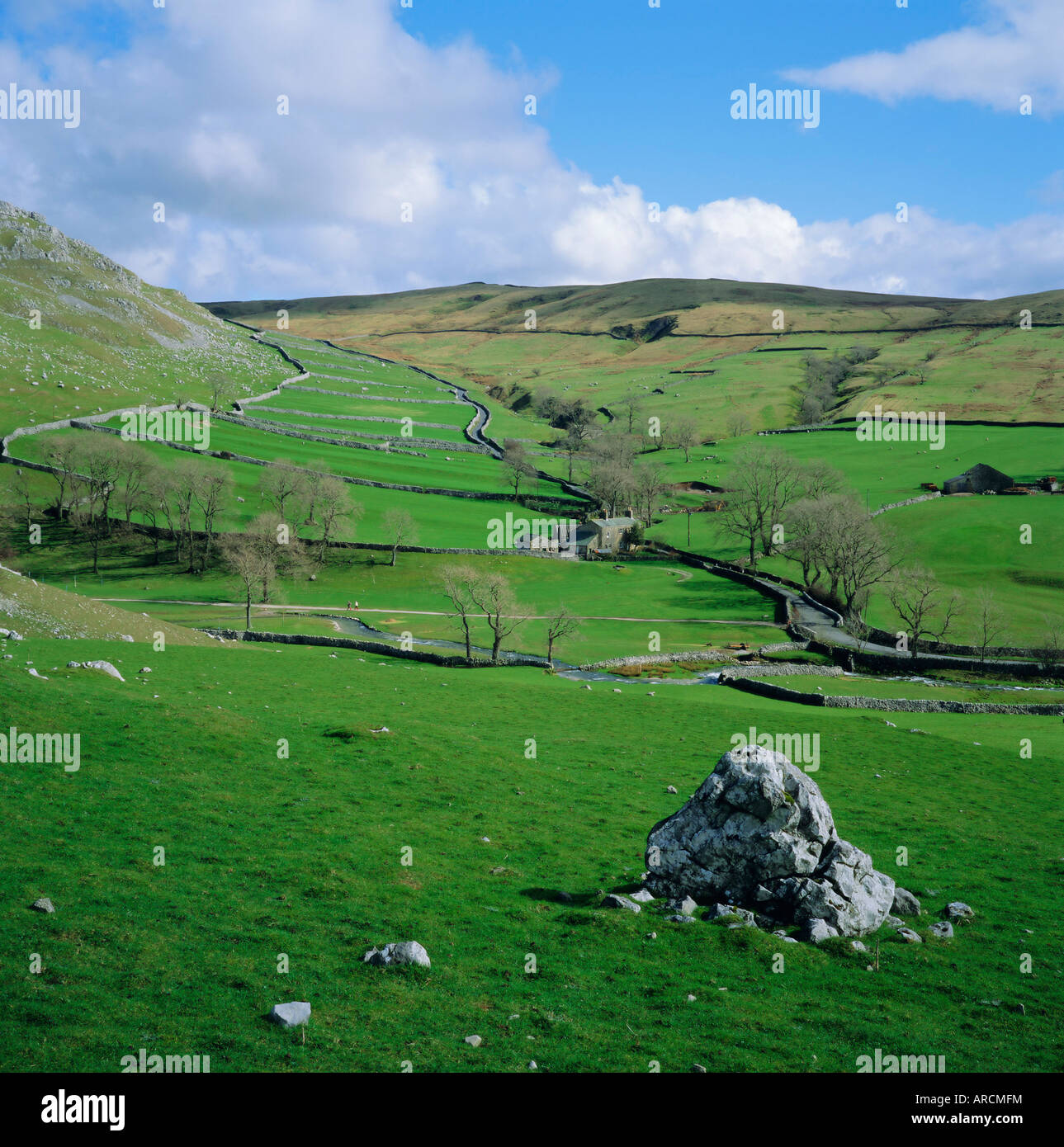 Malhamdale (Malham Dale), Yorkshire Dales National Park, North ...