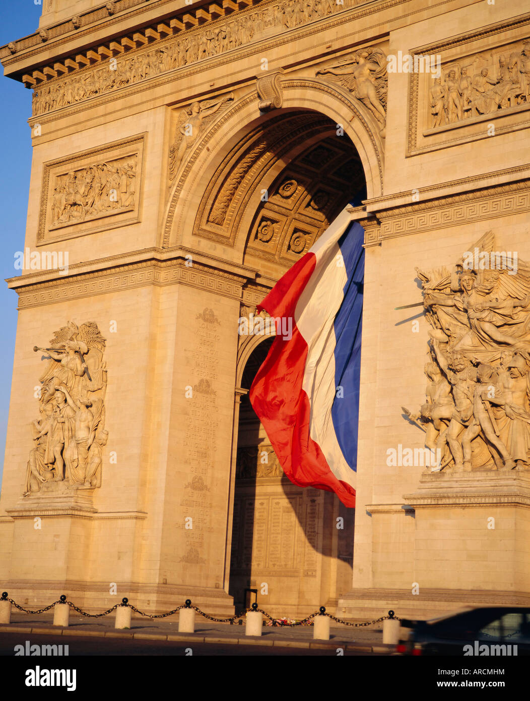 Triomphe e hi-res stock photography and images - Alamy