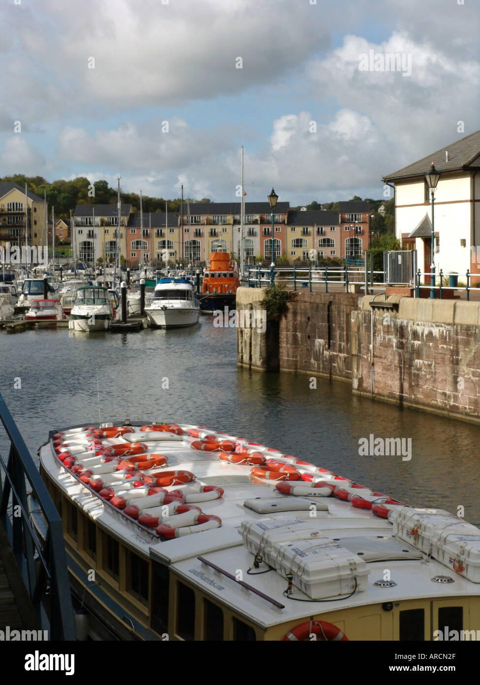 Penarth quay marina hi-res stock photography and images - Alamy
