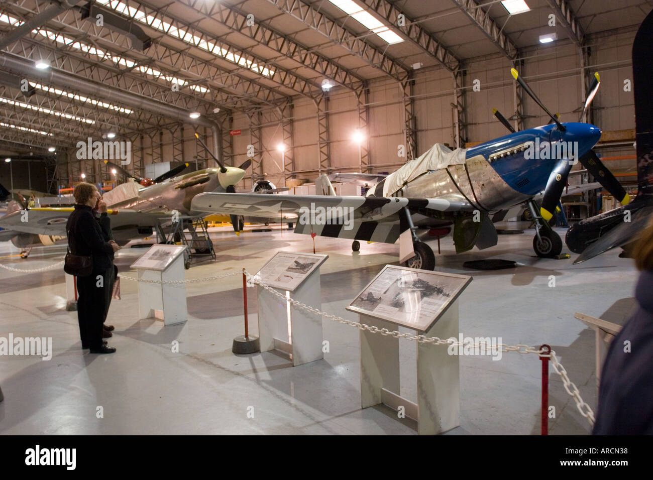 Restoration of WWII military aircraft in Duxford Imperial War Museum ...