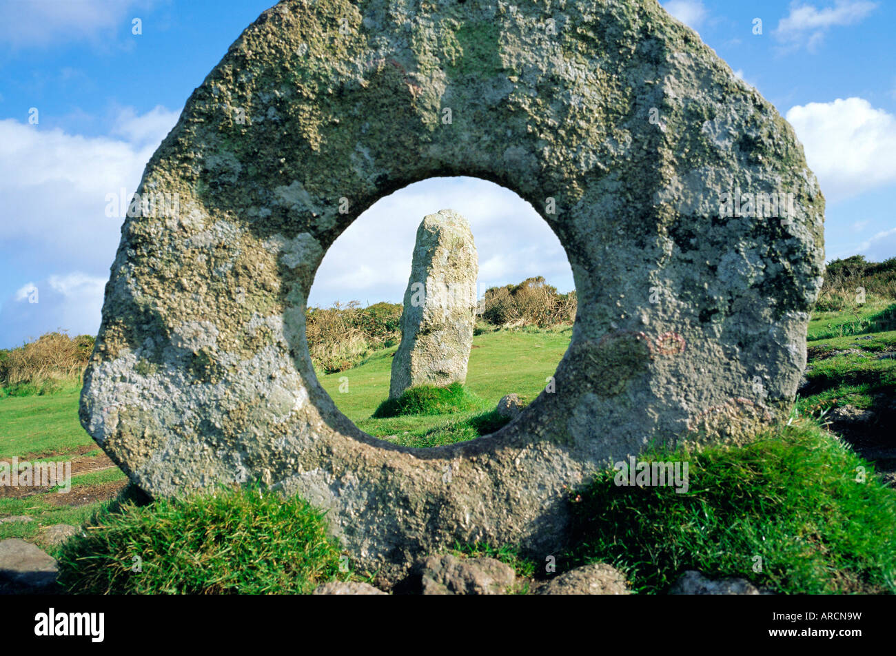 Cornwall field archaeology hi-res stock photography and images - Alamy