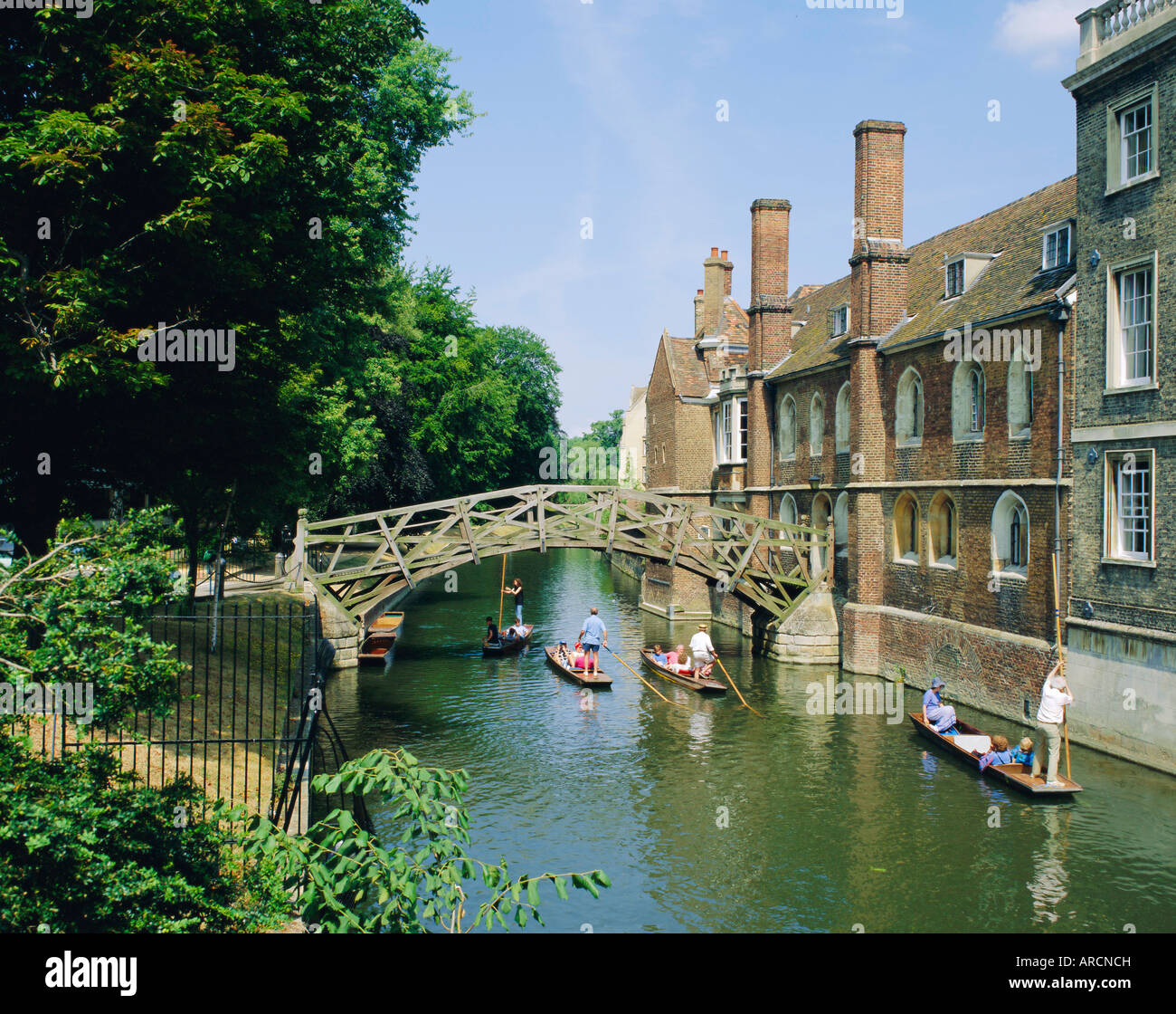 Queens' college cambridge hi-res stock photography and images - Alamy