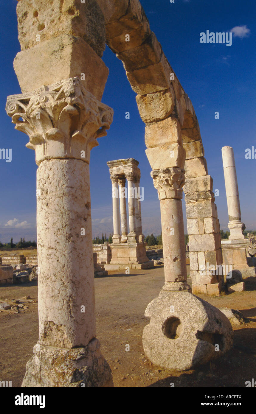 Tetrastyle hi-res stock photography and images - Alamy