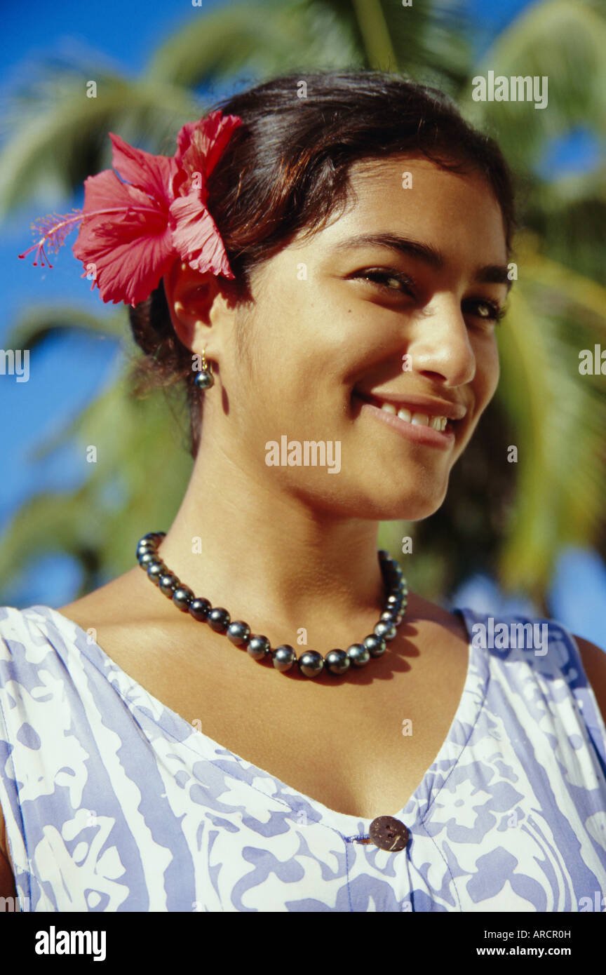 Cook islands culture hi-res stock photography and images - Alamy