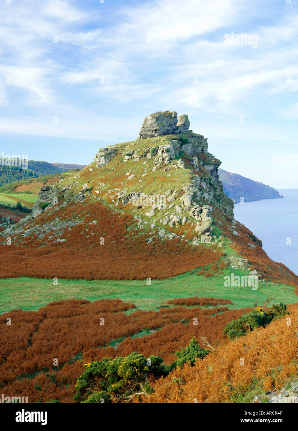 Castle Rock overlooking Wringcliff Bay, the Valley of Rocks, Exmoor ...