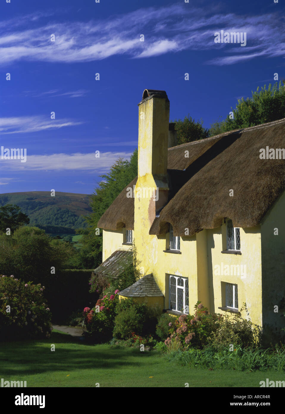 Thatched cottage, Selworthy, Exmoor National Park, Somerset, England ...