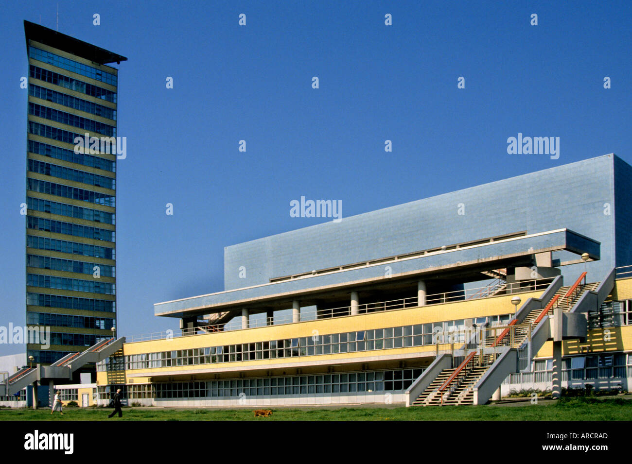 Hague centre hi-res stock photography and images - Alamy