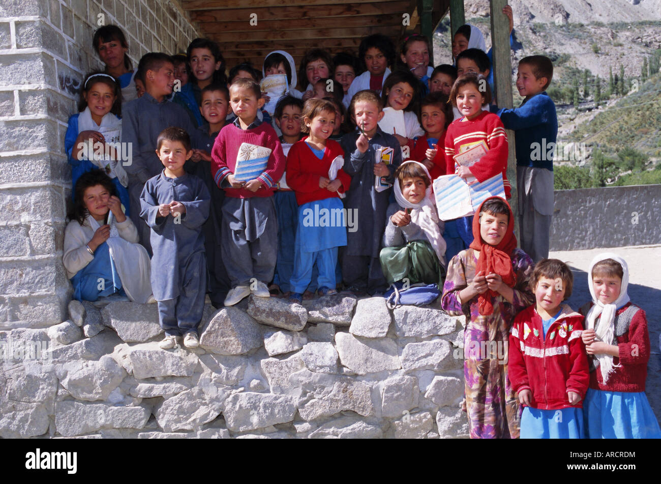 Children hunza valley pakistan hi-res stock photography and images - Alamy
