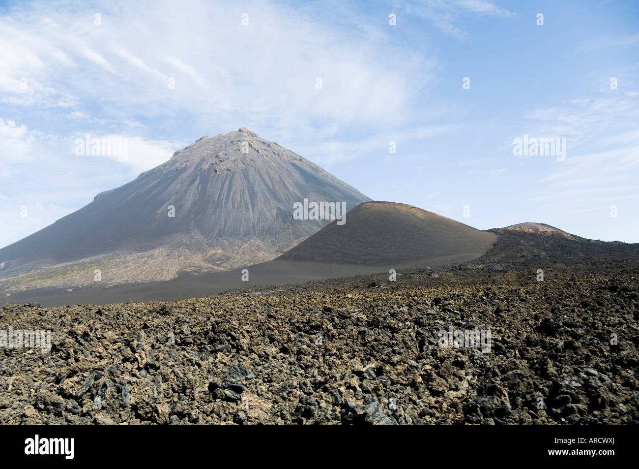 The volcano of Pico de Fogo in the background, Fogo (Fire), Cape Verde ...