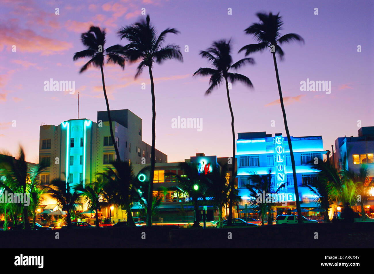 Ocean Drive sunset, South Beach, Miami Beach, Florida, USA Stock Photo ...