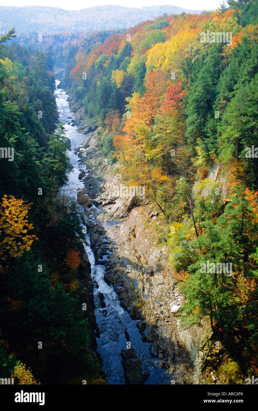 The Ottauquechee River, Quechee Gorge, Vermont, USA Stock Photo - Alamy