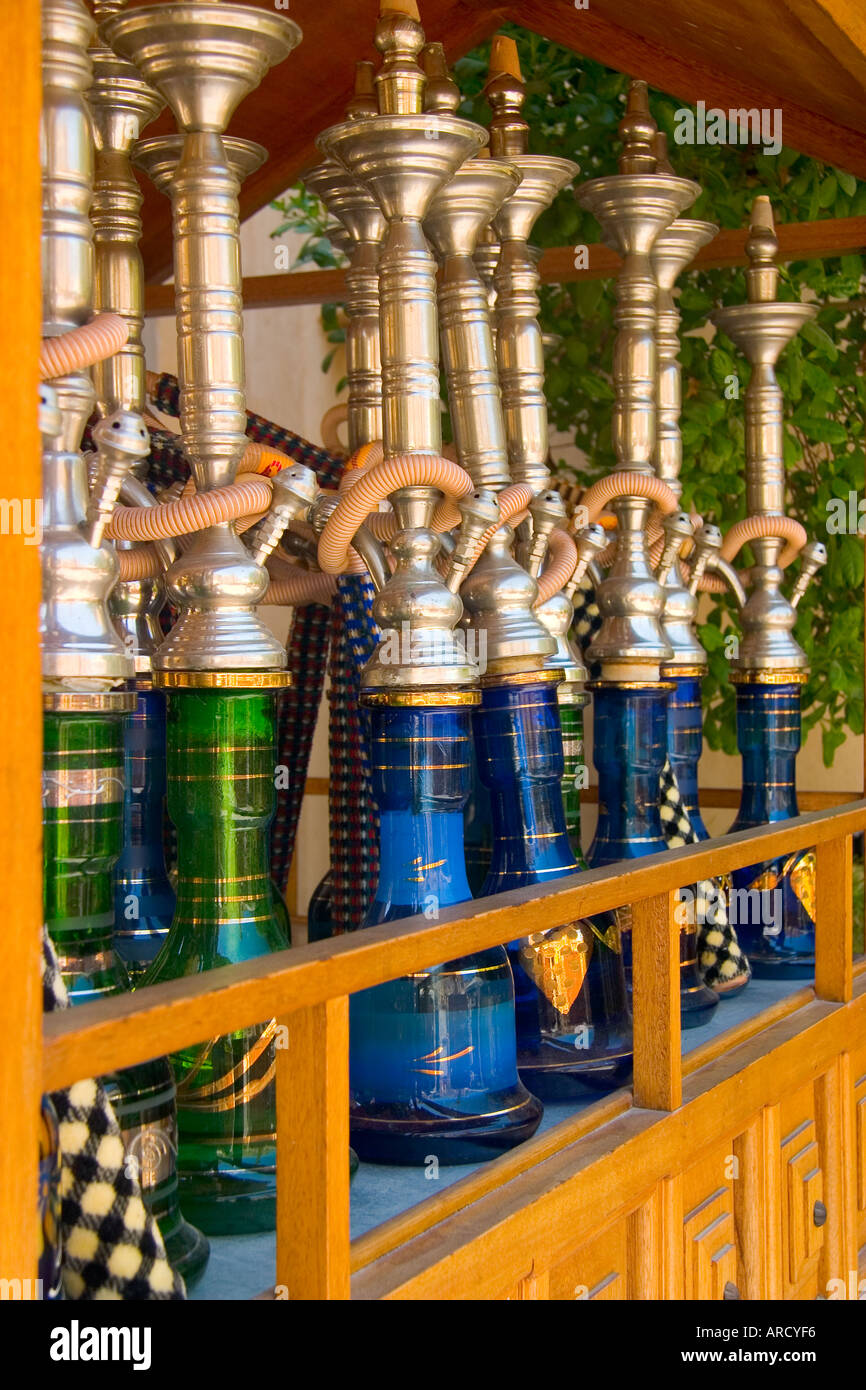 Shisha dubai hi-res stock photography and images - Alamy
