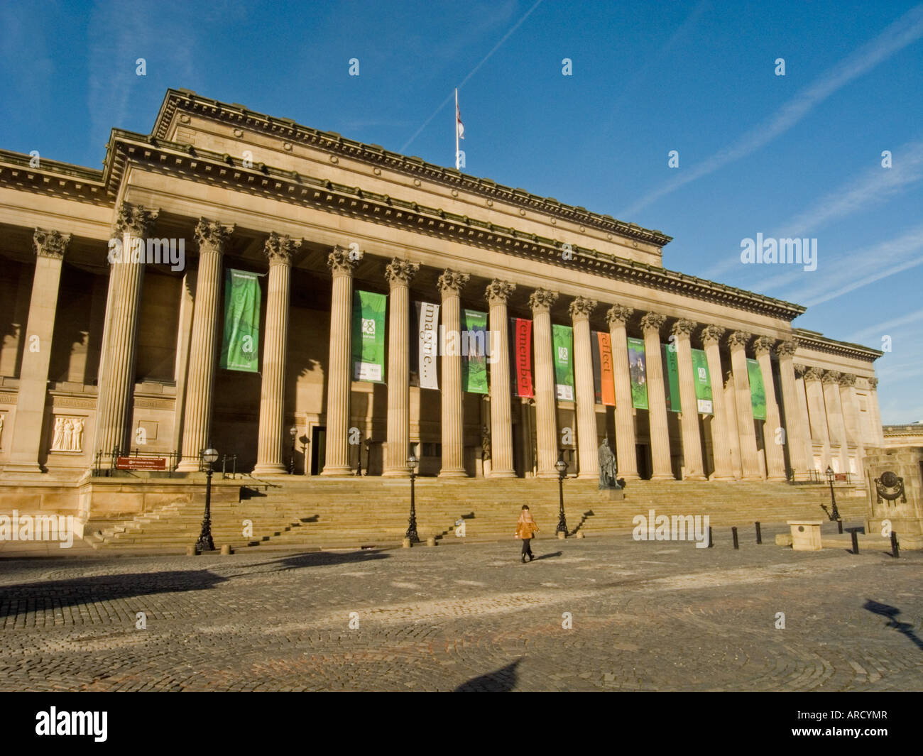 Liverpool courts hi-res stock photography and images - Alamy