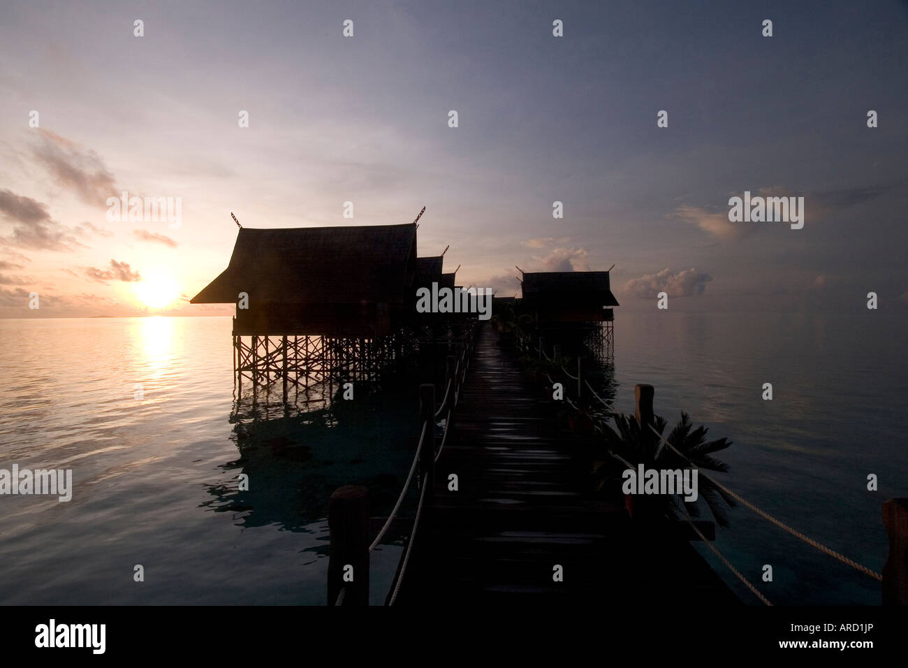 Kapalai is a resort built in the middle of the ocean Stock Photo - Alamy