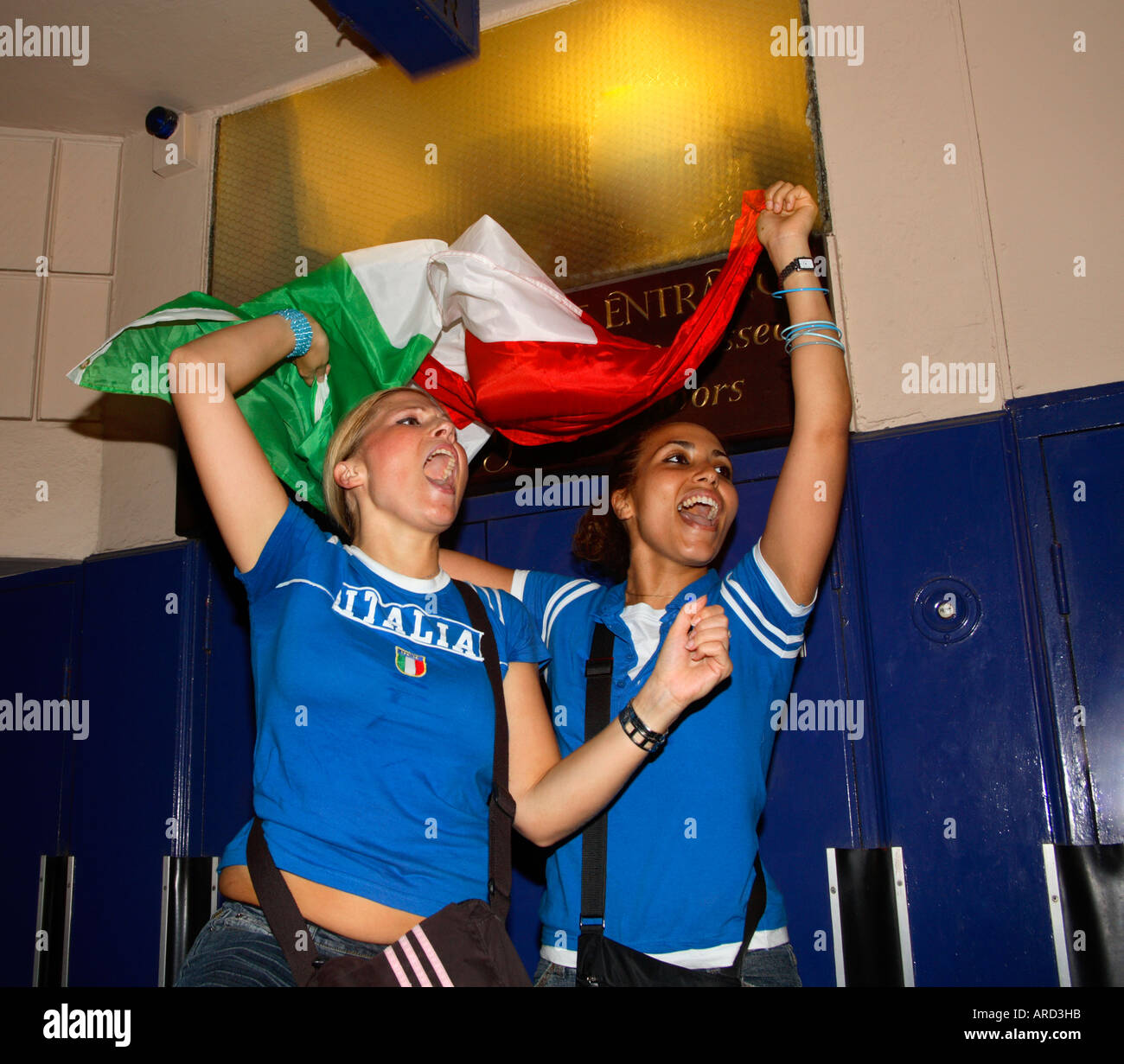 Italian fans celebrating outside Bar Italia after winning 2006 World ...