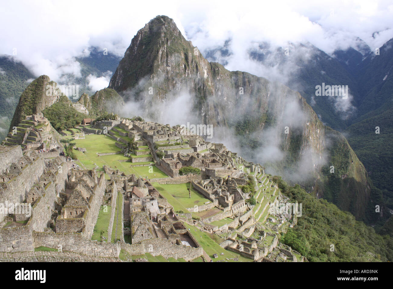 sacred inca village of machu picchu peru south america Stock Photo - Alamy