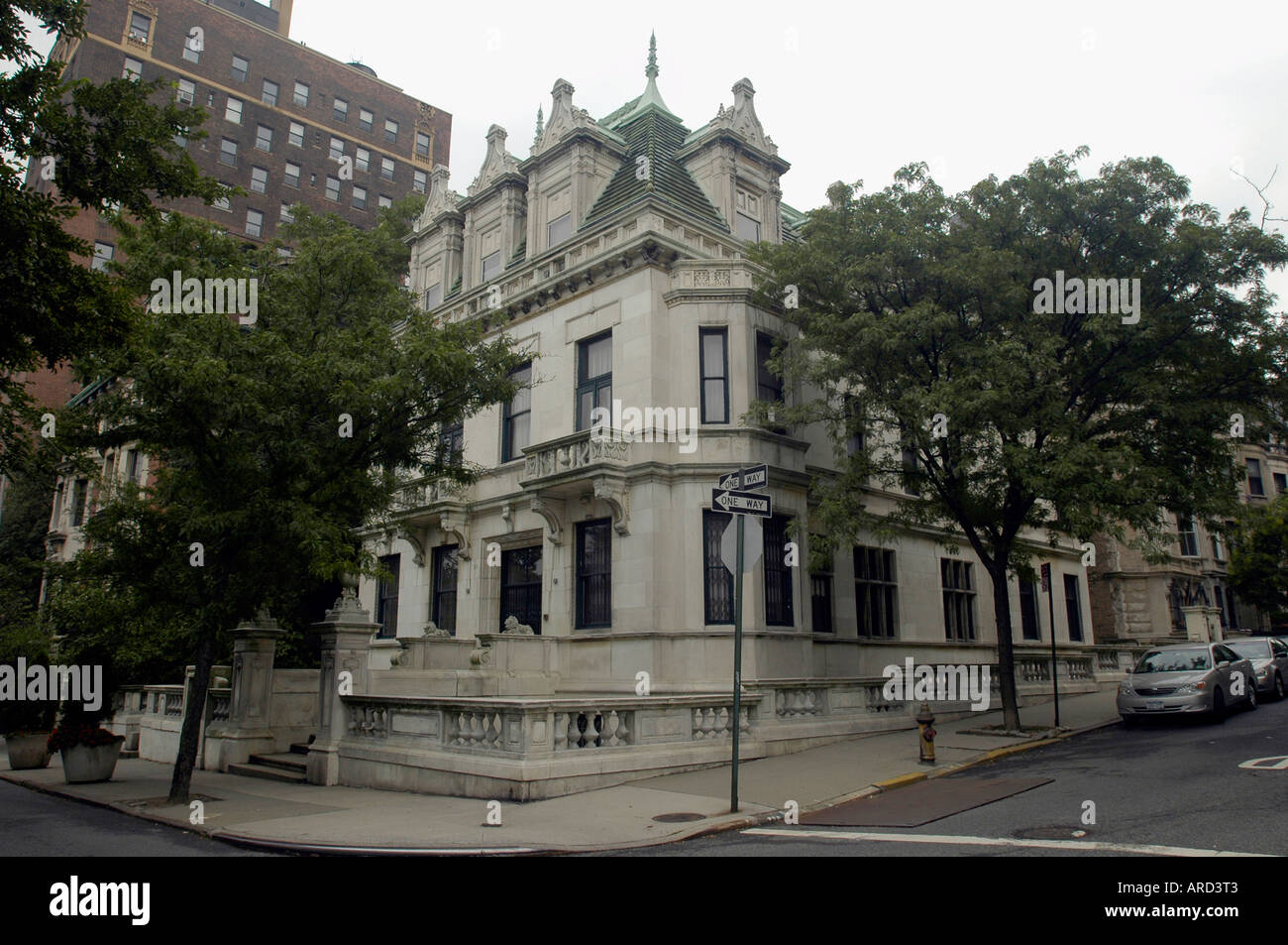 Morris schinasi hi-res stock photography and images - Alamy