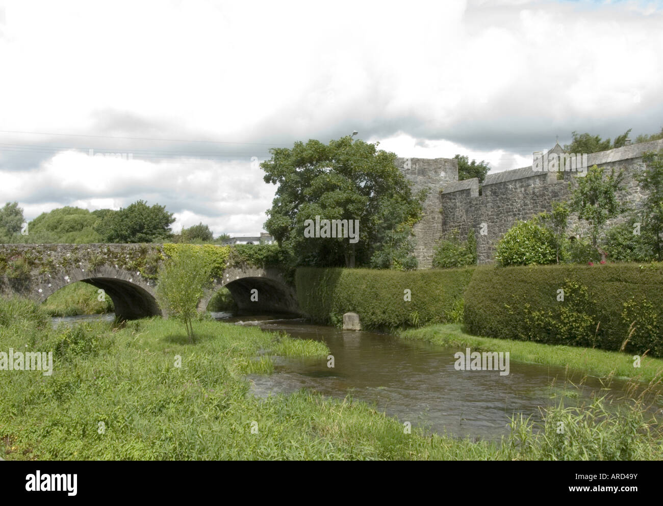 River suir bridge hi-res stock photography and images - Alamy
