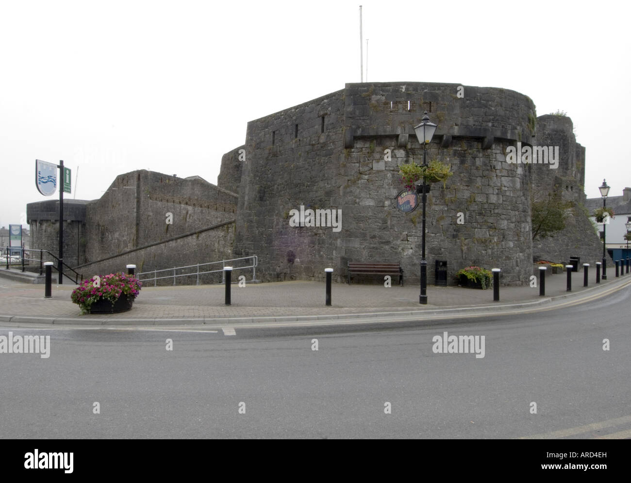 Athlone castle hi-res stock photography and images - Alamy