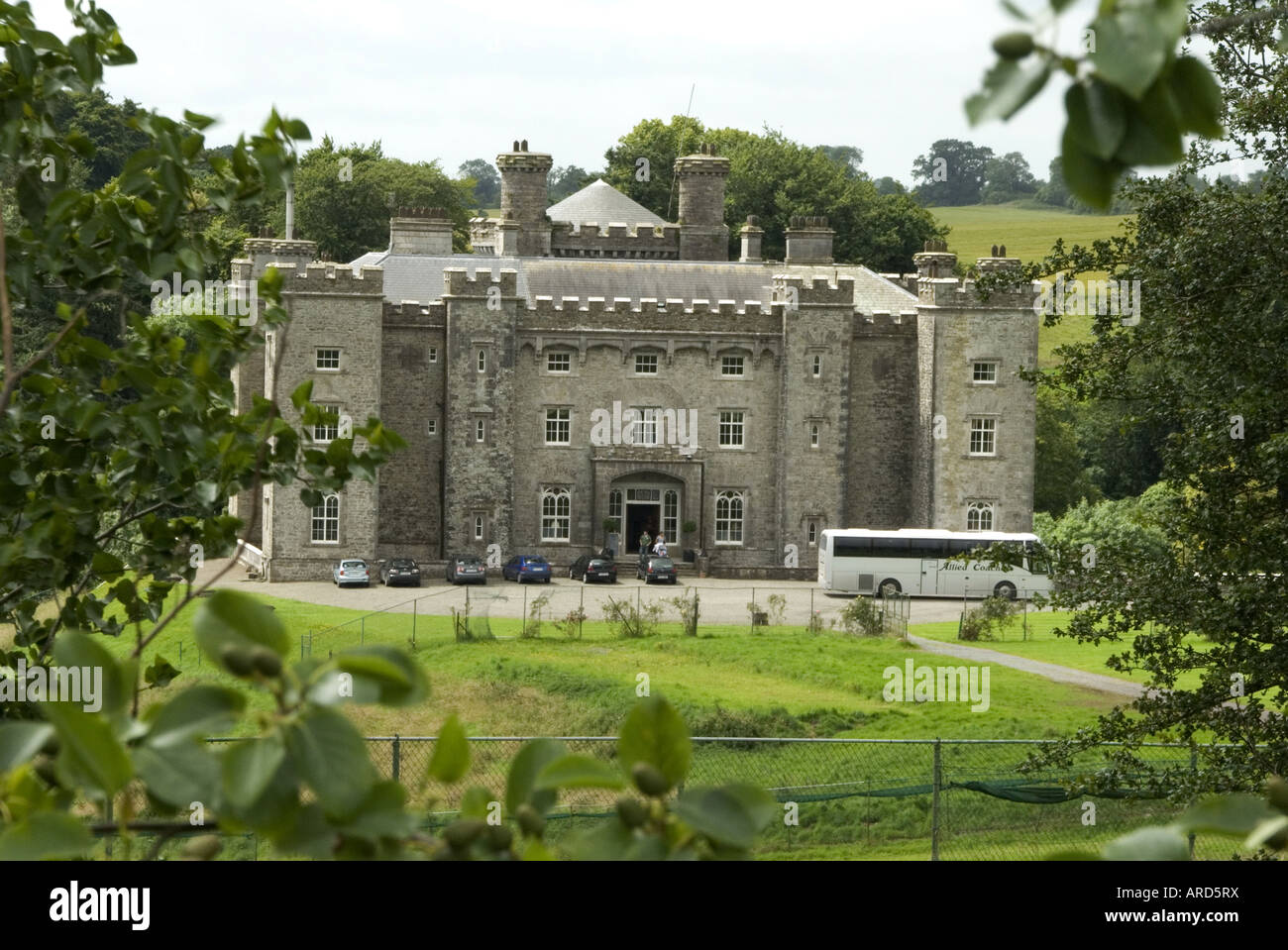 Slane castle ireland hi-res stock photography and images - Alamy