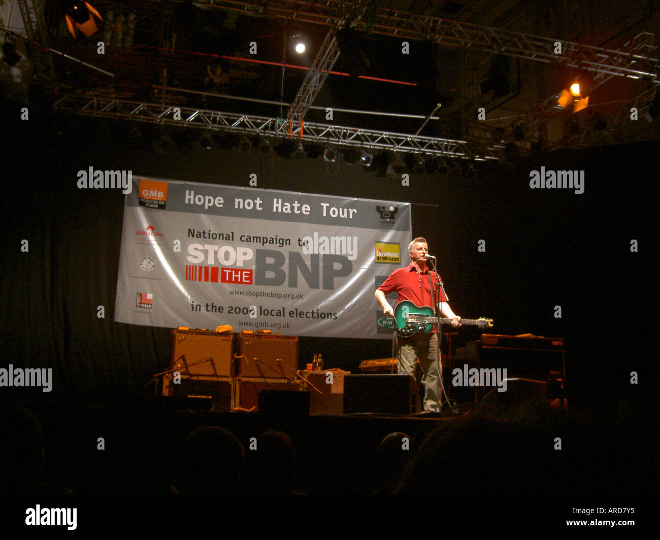 British punk rock singer hi-res stock photography and images - Alamy