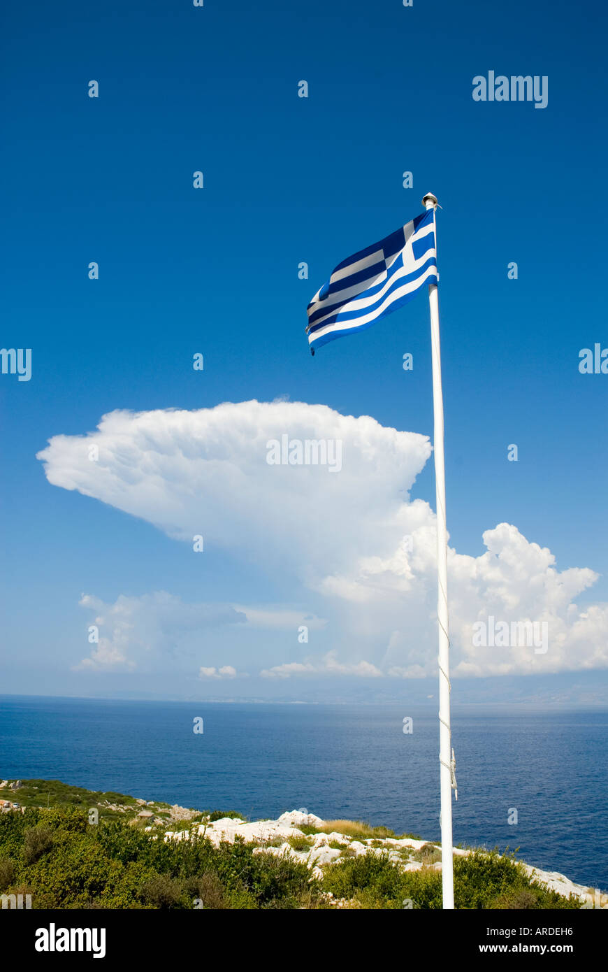 Greek maritime flag hi-res stock photography and images - Alamy