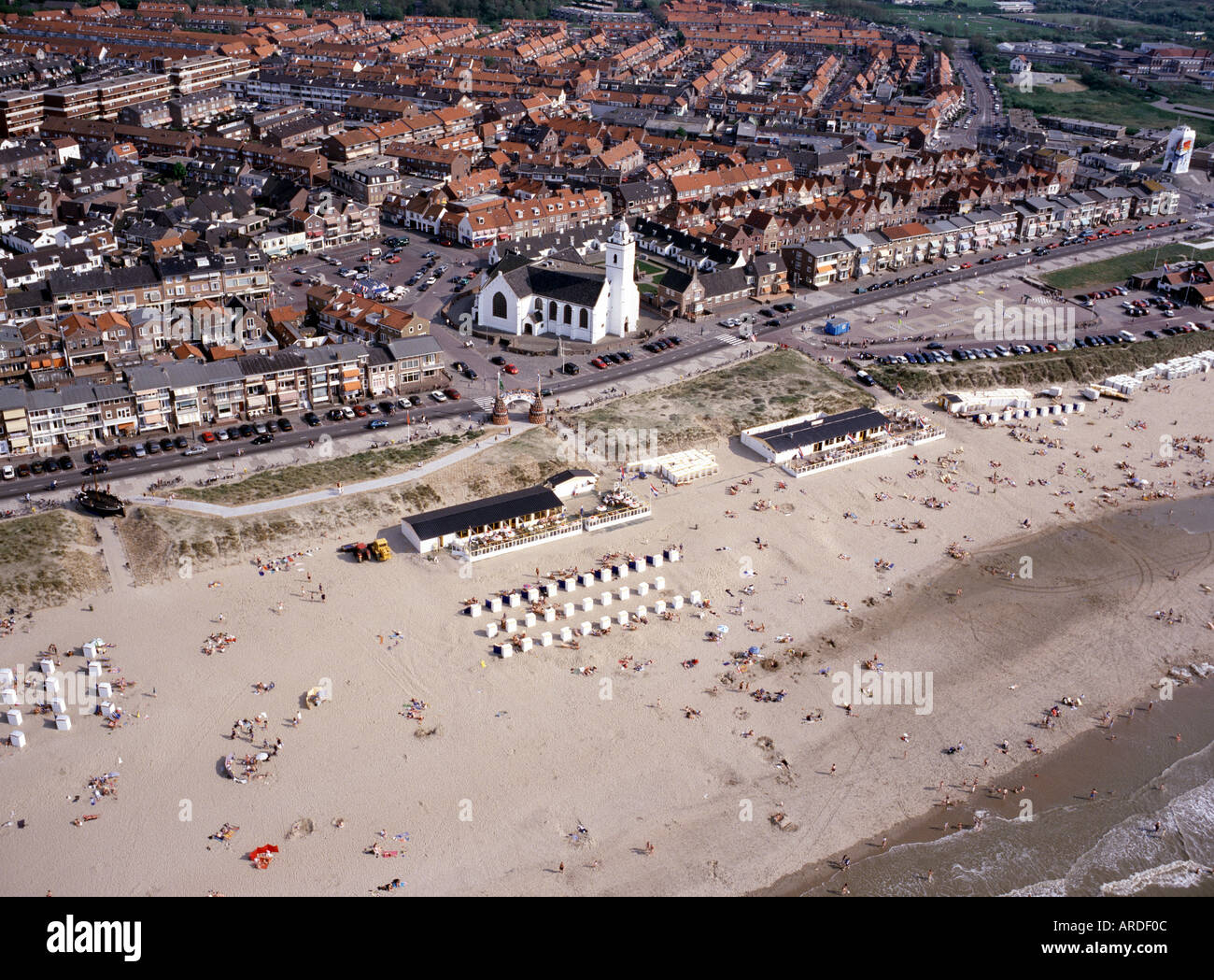 Katwijk, Strand mit Kirche, (Luftbild Stock Photo - Alamy