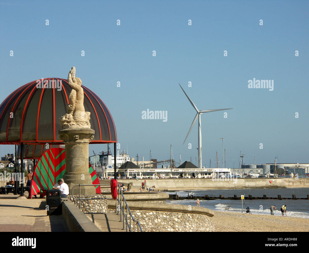 The South Beach looking towards the Marina Lowestoft Suffolk England ...