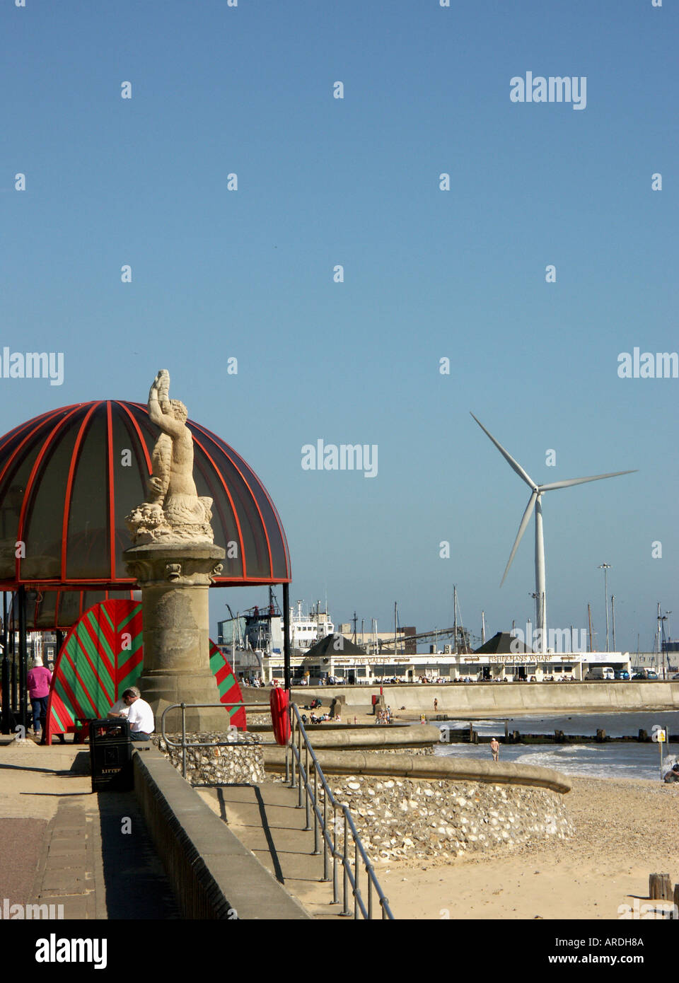 The South Beach looking towards the Marina Lowestoft Suffolk England ...