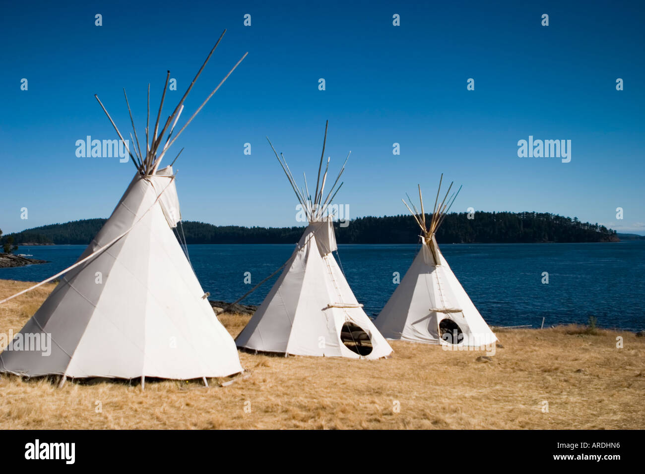 Tipi hi-res stock photography and images - Alamy