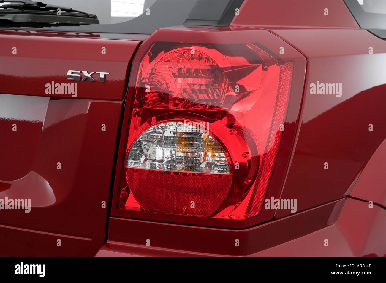 2007 Dodge Caliber SXT in Red - Tail light Stock Photo - Alamy