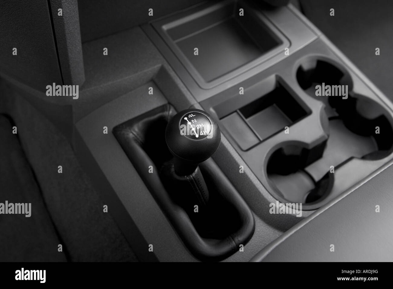 2006 Dodge Ram 2500 ST in Red - Gear shifter/center console Stock Photo ...