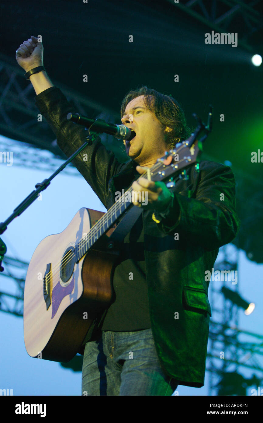 Bruce Guthro Runrig vocalist Stock Photo - Alamy