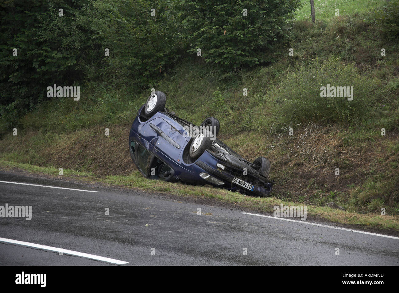 Car roll over hi-res stock photography and images - Alamy