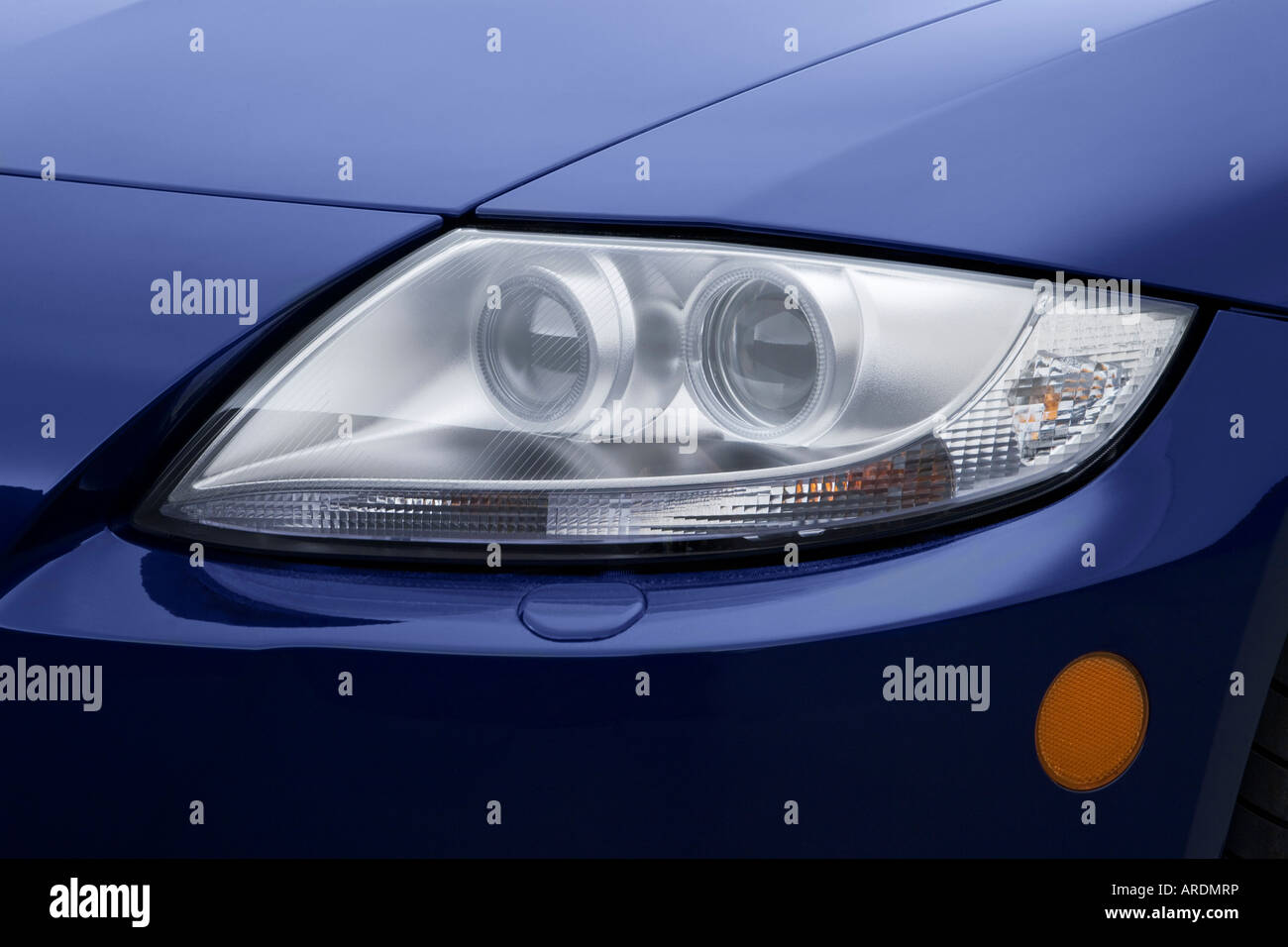 2006 BMW M Coupe in Blue - Headlight Stock Photo - Alamy