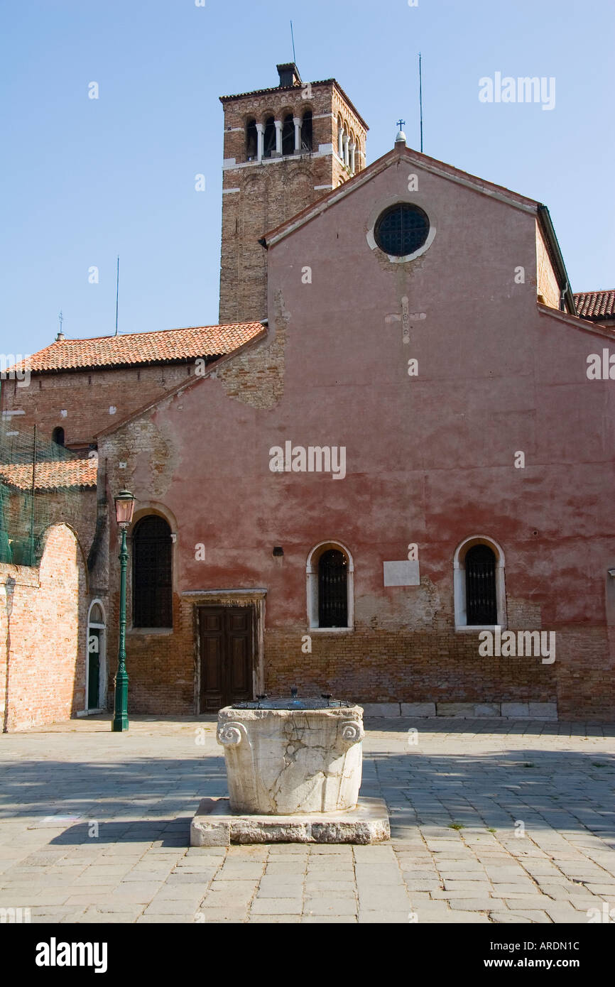 Water cistern italy hi-res stock photography and images - Alamy