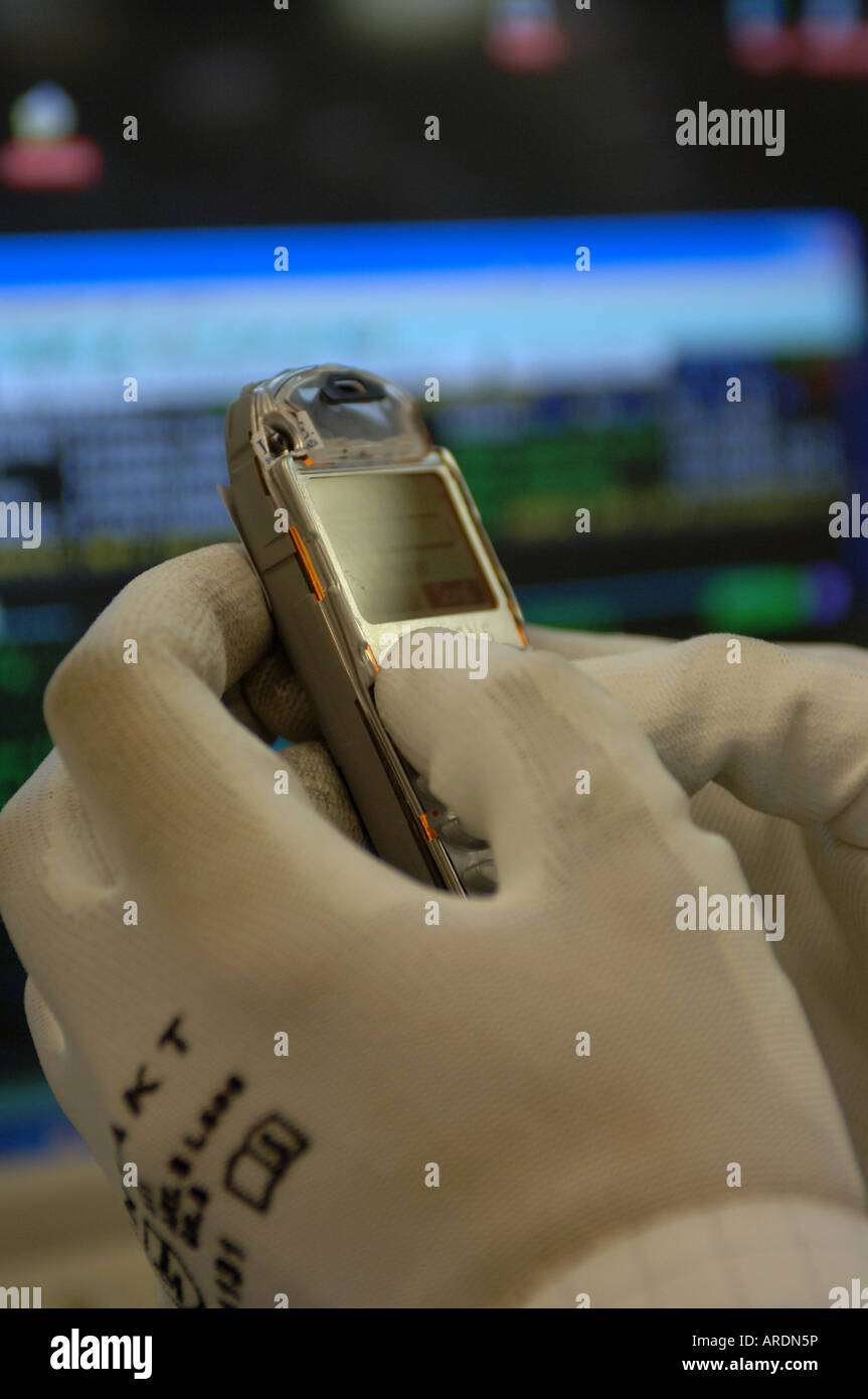 Mobile testing lab hi-res stock photography and images - Alamy