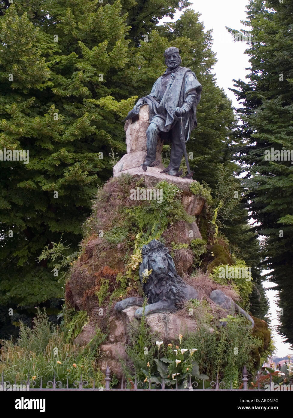 Garibaldi statue venice italy hi-res stock photography and images - Alamy