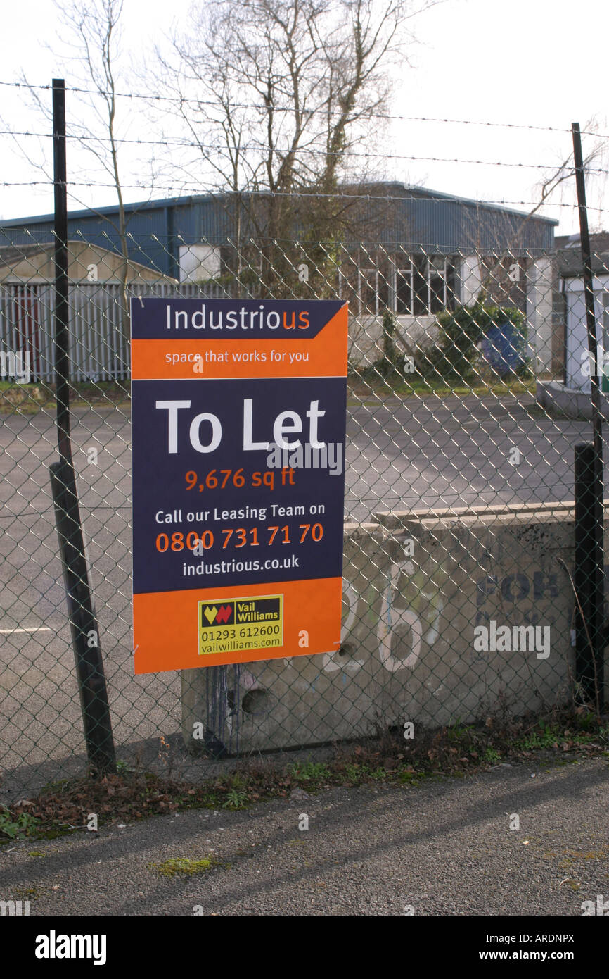 Property to Let sign UK Stock Photo - Alamy