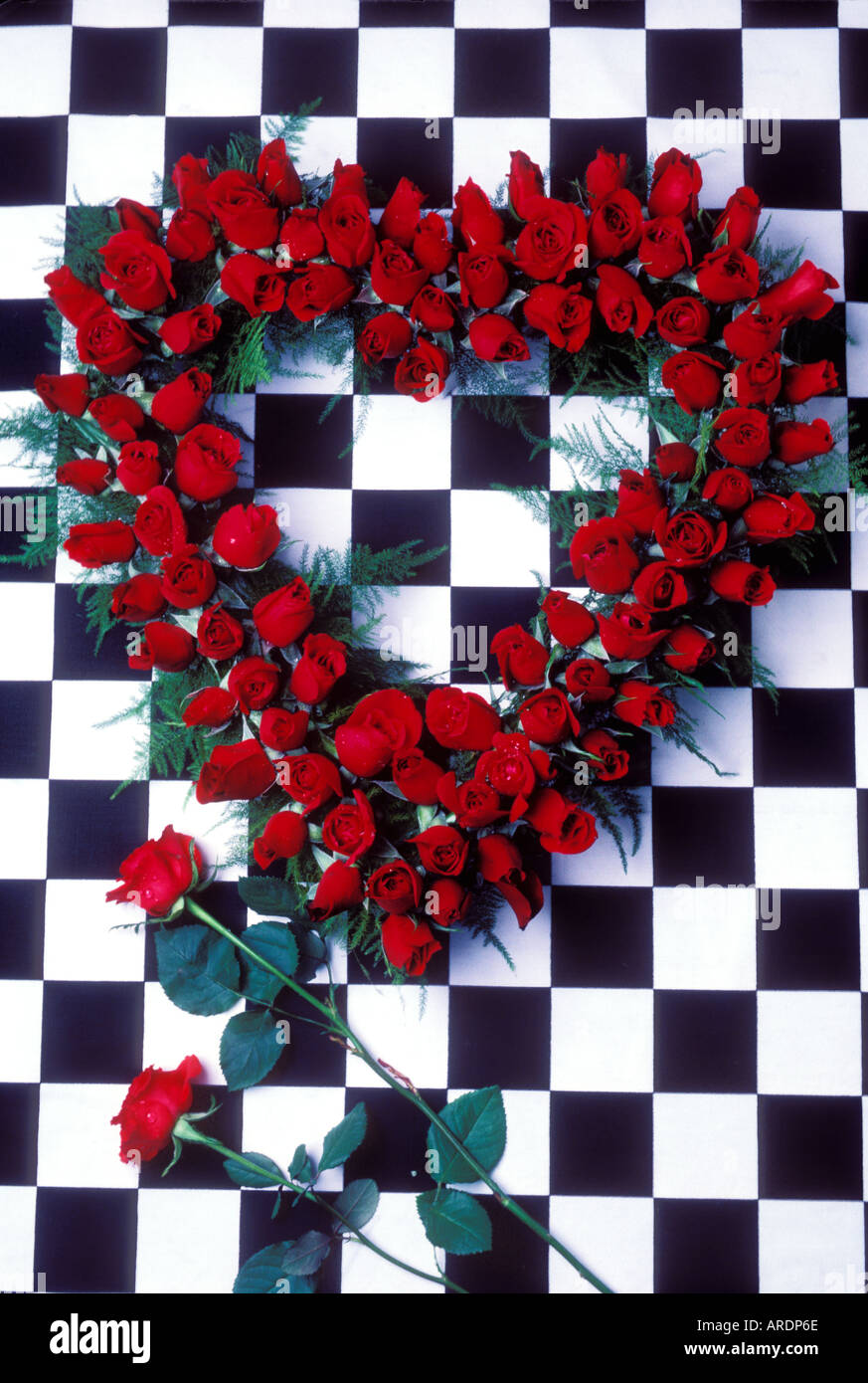 Red rose heart shaped wreath Stock Photo - Alamy