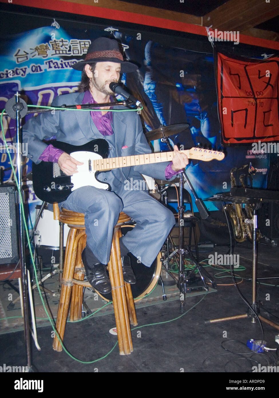 Gabriel Gratzer Guitarist Singing And Playing Guitar Taiwan China Stock ...