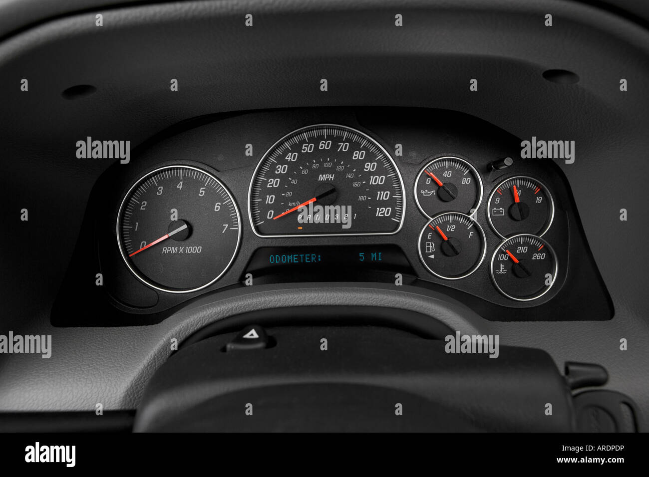 2007 gmc envoy denali in hi-res stock photography and images - Alamy