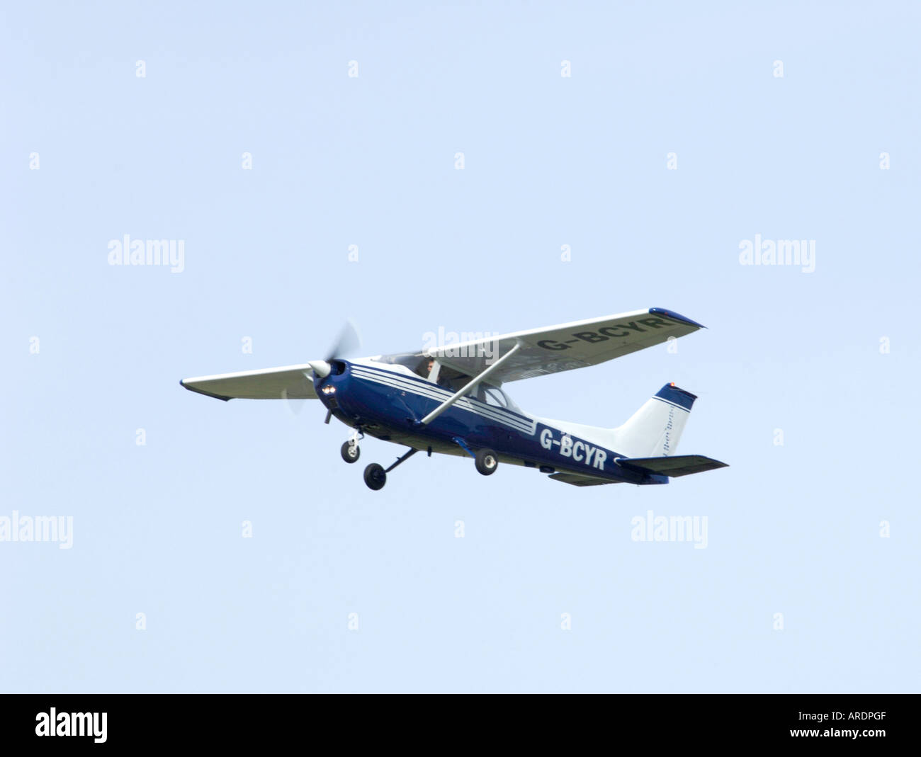 Cessna 172 Cessna 172 P Skyhawk, popular single engine light aeroplane ...