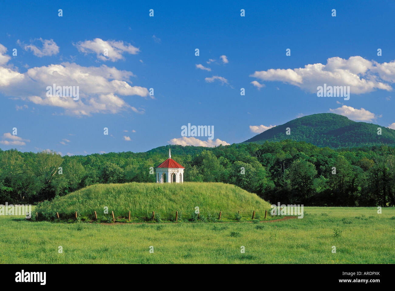 Nacoochee Indian Mound, Helen, Georgia, USA Stock Photo - Alamy