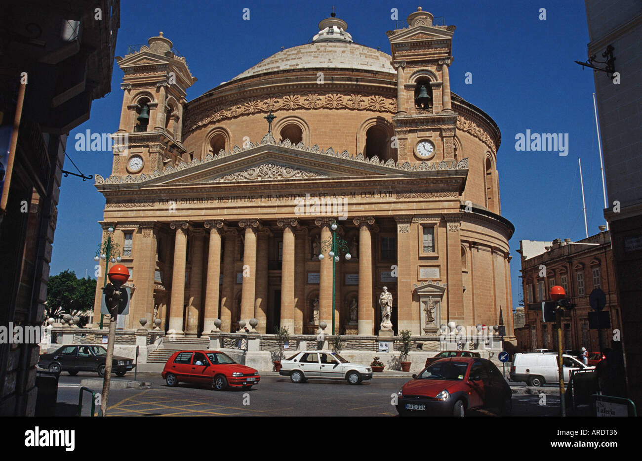 Mosta dome rotunda santa marija hi-res stock photography and images - Alamy