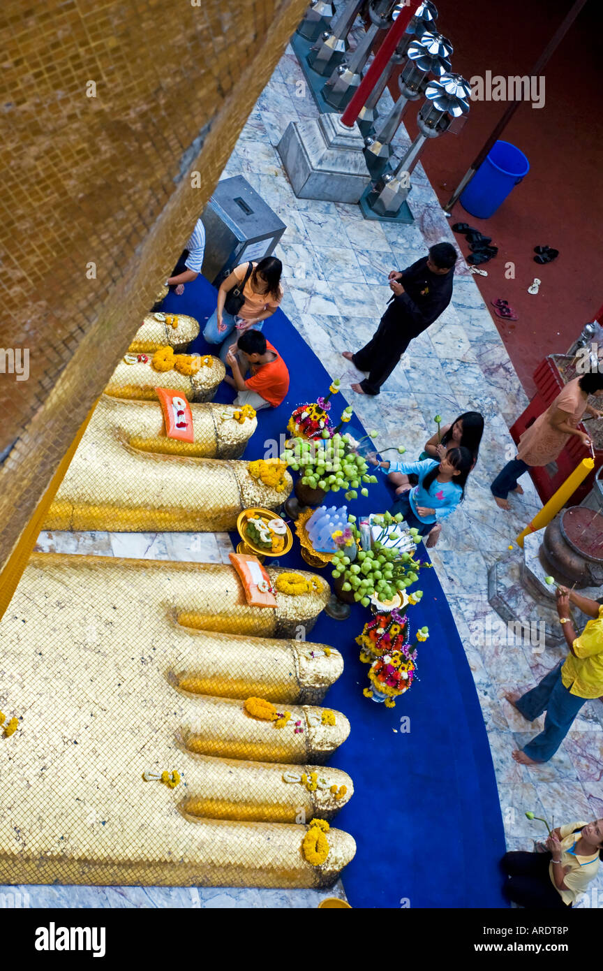 Gold feet hi-res stock photography and images - Alamy