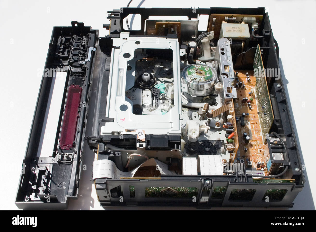 Broken cassette player hi-res stock photography and images - Alamy