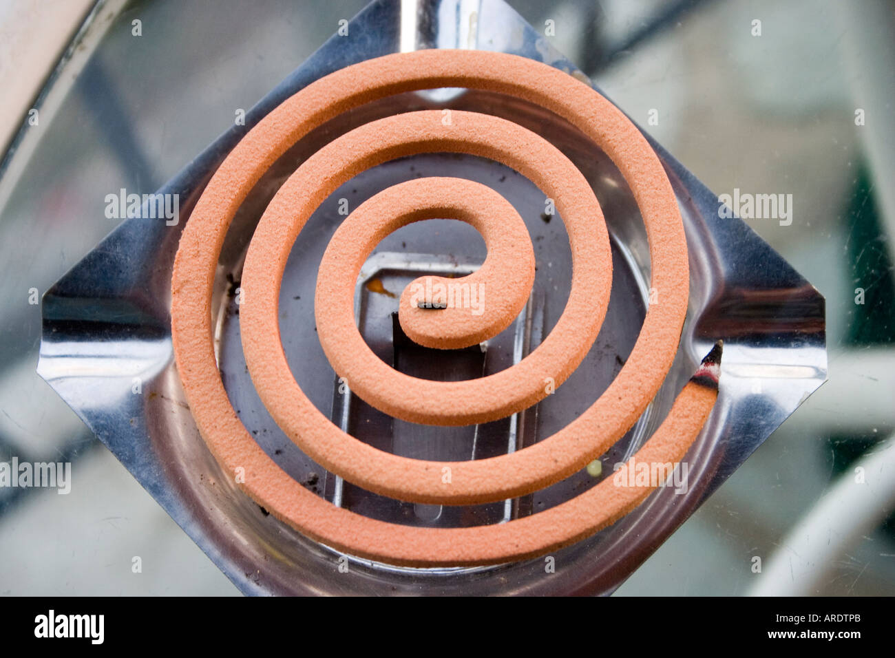 Burning mosquito hi-res stock photography and images - Alamy