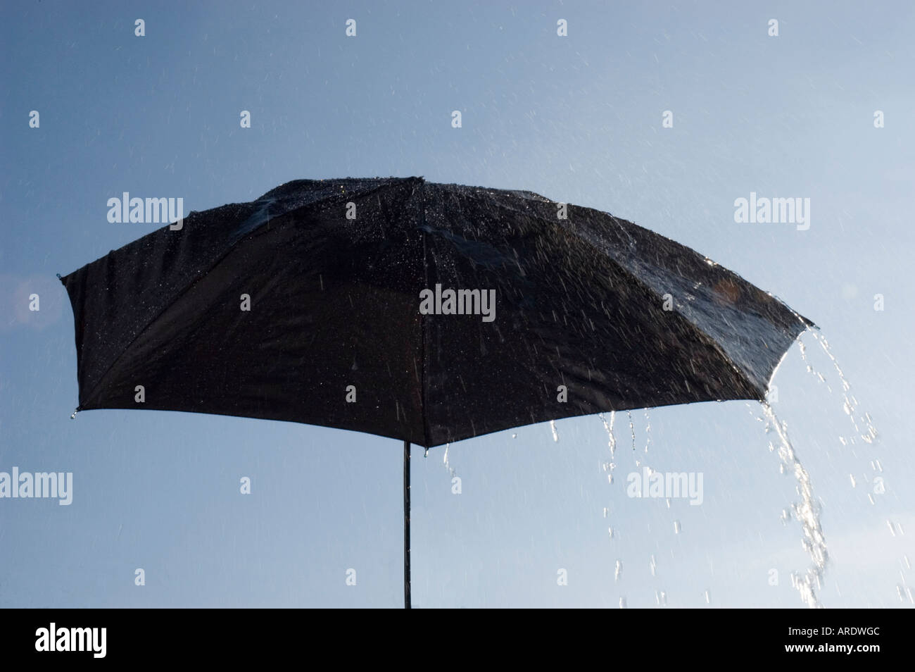 Sunshower hi-res stock photography and images - Alamy
