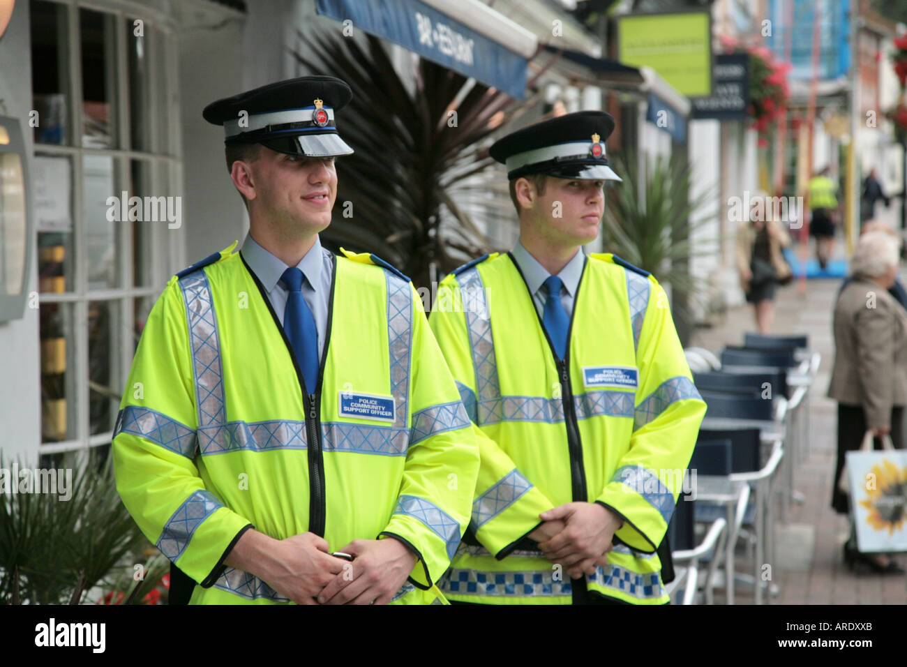 Police community support officer hi-res stock photography and images ...